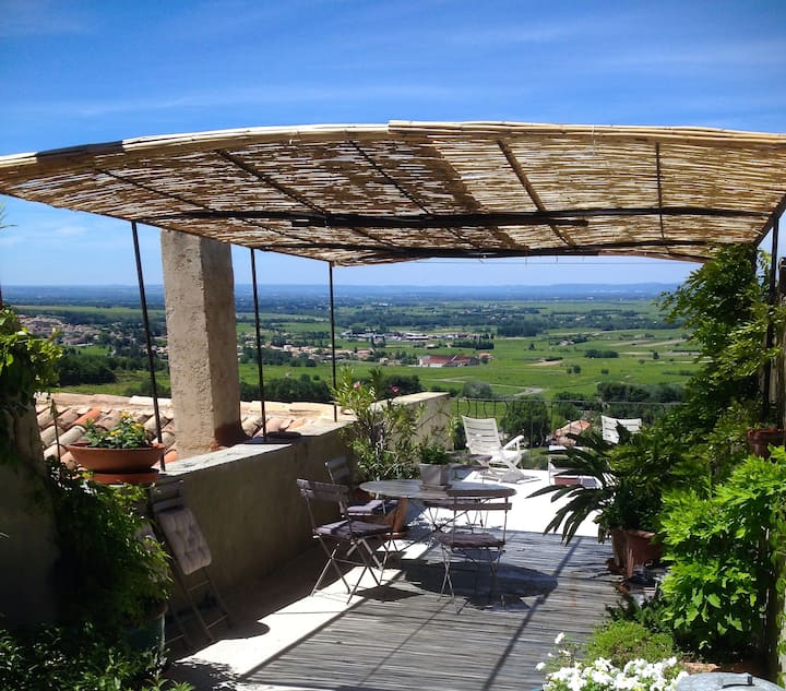 Stone House In Seguret A Winemaking Village - Vaison-la-Romaine