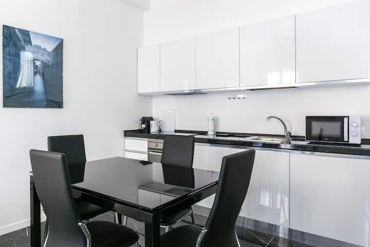 Luxury Modern Apartment 1 - 베네치아