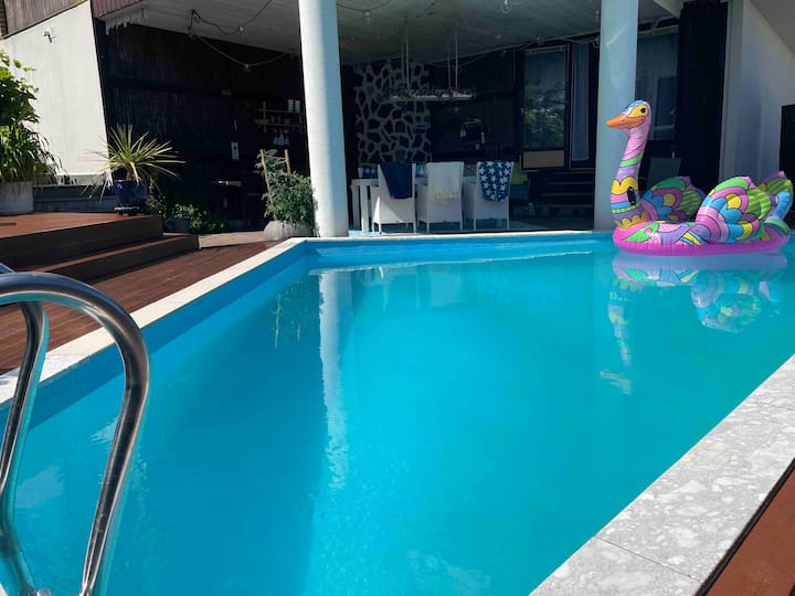 Apartment With Pool Area - Gotemburgo