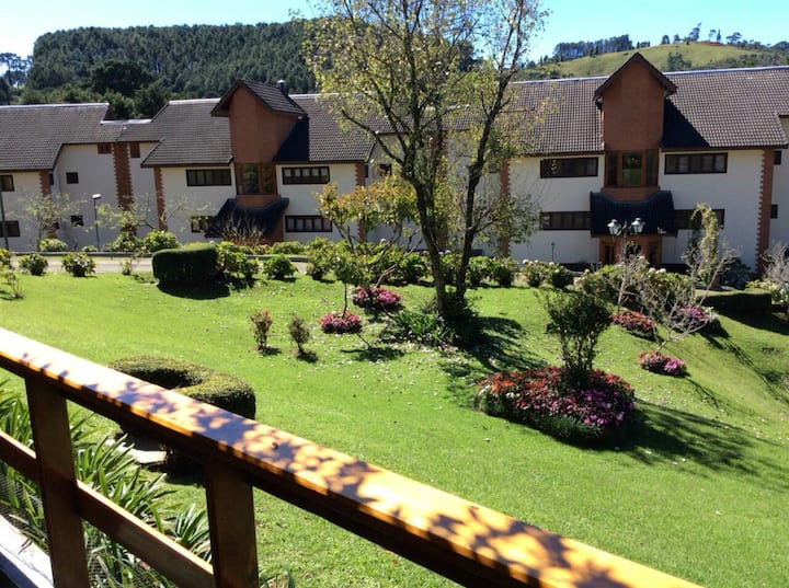 2 Ape Em Cond Vila Inglesa - Aceita-se Pet Pequeno - Campos do Jordão