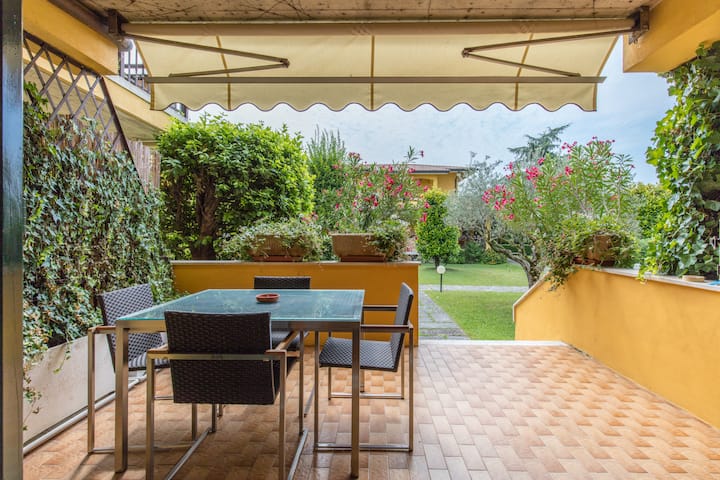 Casa @Rena - Pool - Park - See 30 Meter - Terrasse - Sirmione