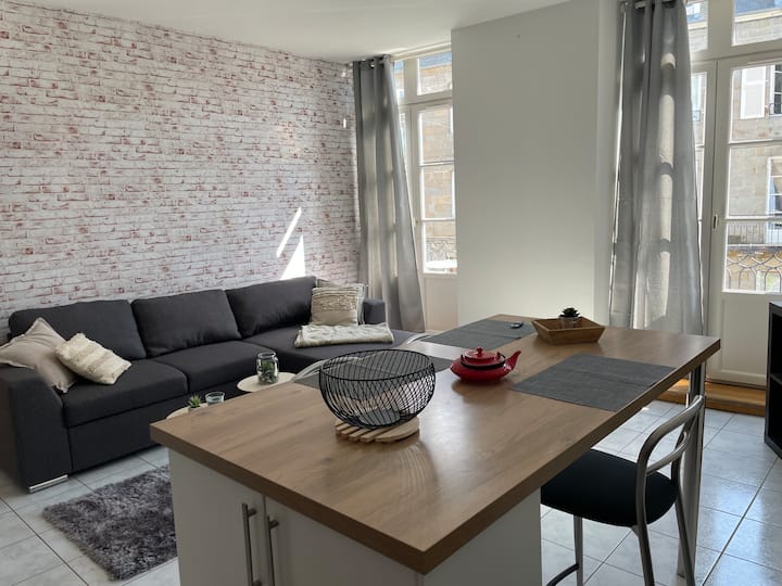 Dol De Bretagne :
Appartement En Plein  Centre - Dol-de-Bretagne