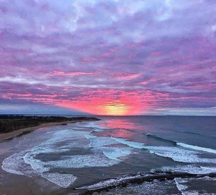 Peace Love & Sandy Feet Beach House - Jan Juc