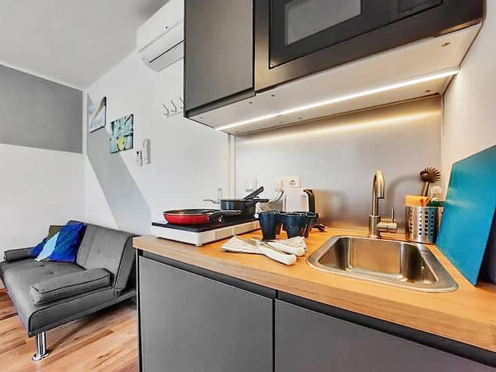 Quiet Balcony W/ Ac ~ Kingbed ~ Wifi ~12min Center - Wien