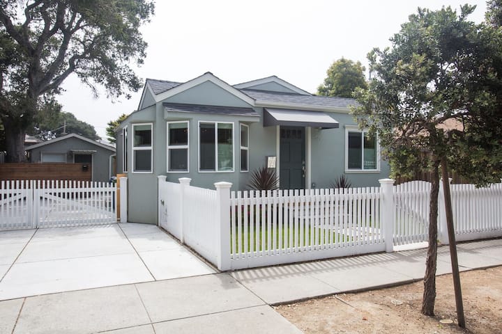 Awesome Beach House *** Walk To Beach - Santa Cruz, CA
