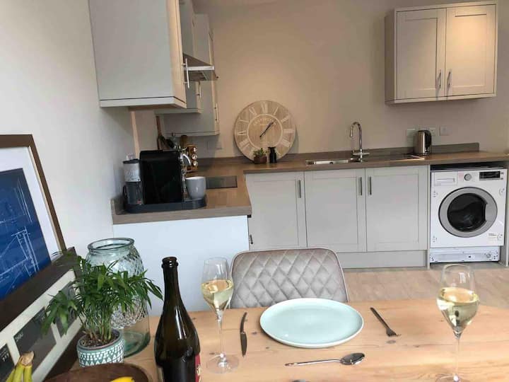 Stunning Park-view Flat Close To Royal Wy Marina - Plymouth