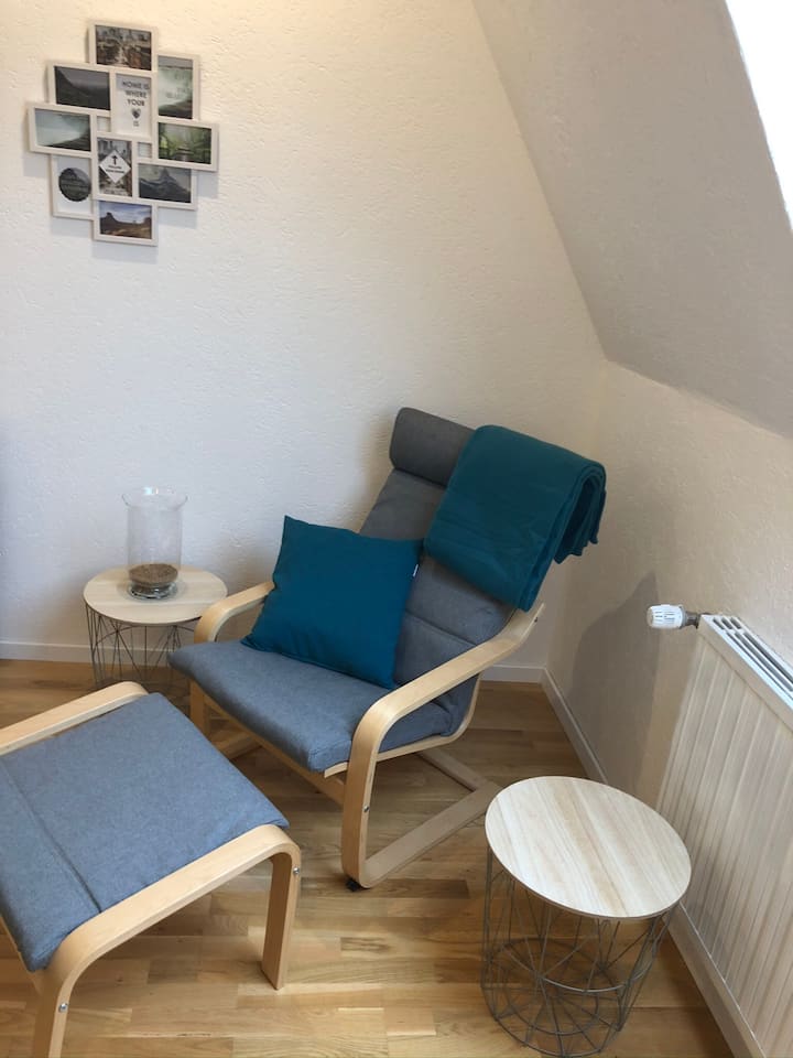 33qm City Apartm. Essen -Wlan-bhf Bus A40-2 Min - Essen