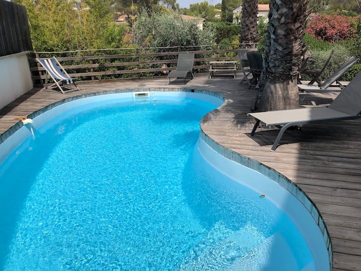 Villa à Fréjus Avec Piscine - Département Var