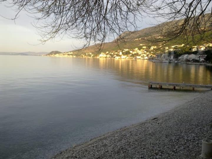 Big Apartments In Modern House. - Dugi Rat