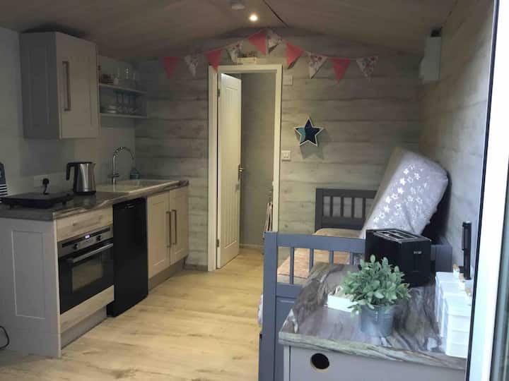 Glamping Cabin - Swanage