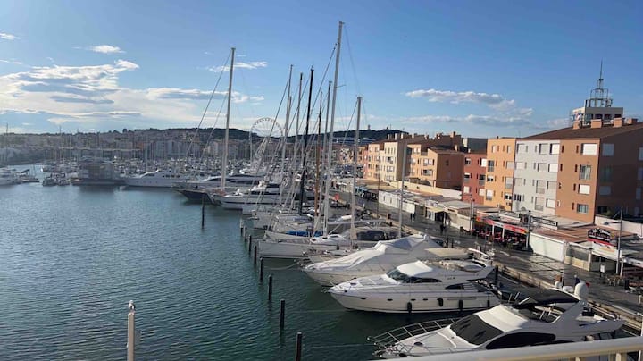 T2 Tout Confort/vue Sur Le Port / Garage /Piscine - Agde