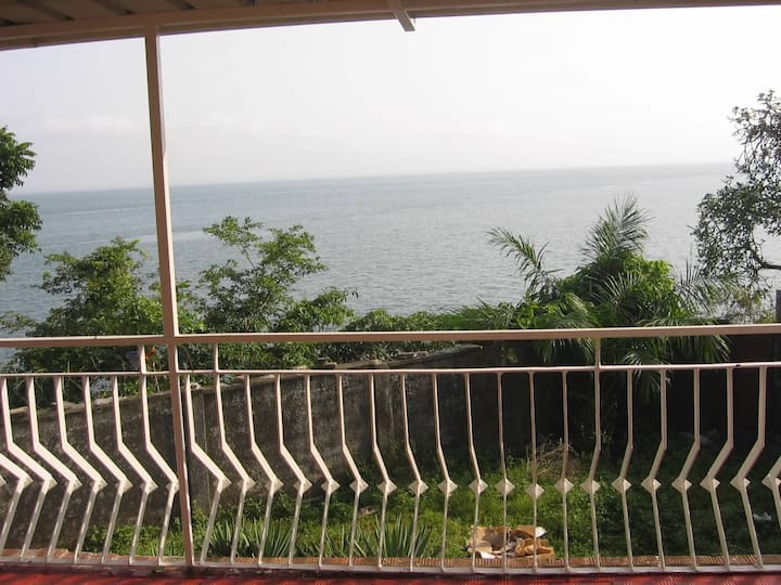 Wonderful House With Great Ocean View.great Find!! - Freetown