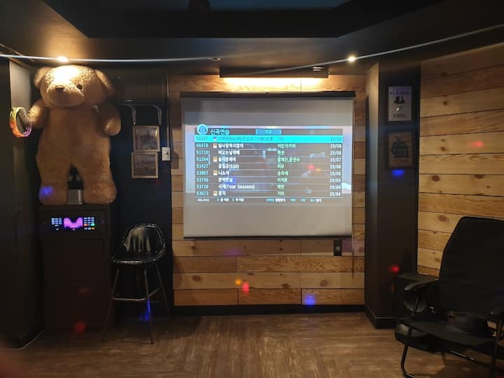 놀거리 여기 다있어~ 밖에서 방황하지말고 이쪽으로 드루와~! - Bucheon-si