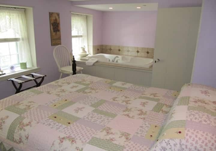In The Heart Of Historic Doylestown ! - Doylestown, PA