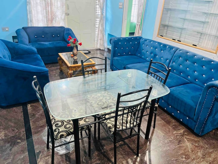 Dreamy Bungalow 2bhk Apartment - マイスル