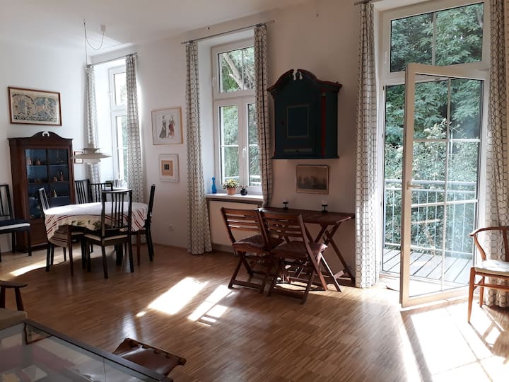 Elegant Apartment 10 Min. From Center With Balcony - Klosterneuburg