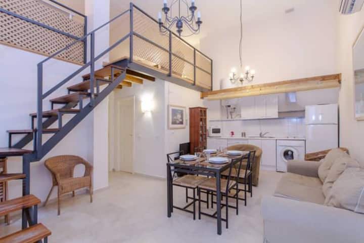 Tranquilo Y Bonito Apartamento Triana - Santiponce
