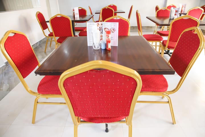 Accommodation, Restaurant - Nairobi