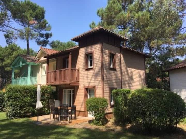 Maison 3 Chambres - Piscine -Vue Golf-8 Personnes - Lacanau