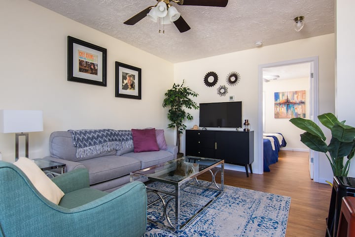 Sanitized Spacious East Nashville Apt - Hendersonville, TN