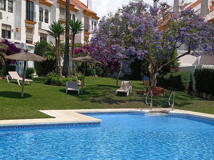 Port, Parking, 30m2 Garden, Pool Open All Year. - Estepona