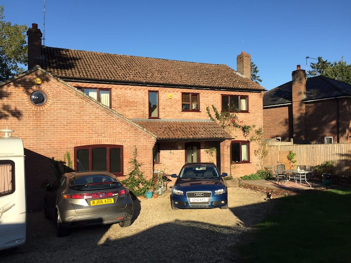 Large Room In Lambourn Village & 2nd Rm Available - Wantage