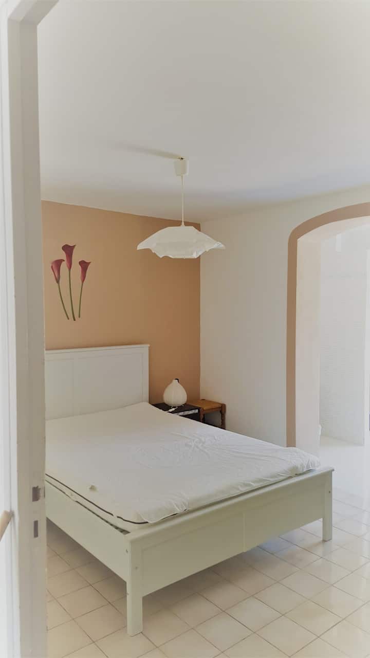 Suite Vue Vergé Avec Grande Salle De Bain - Fayence