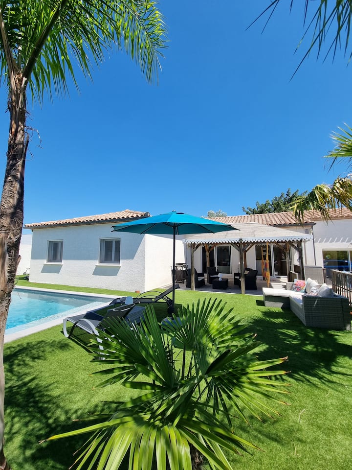 Charmante Villa à Proximité D Une Magnifique Plage - Agde