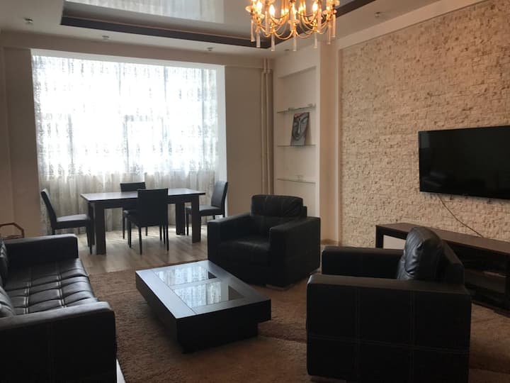 Cosy Apartment In Downtown Dushanbe - Tajikistan