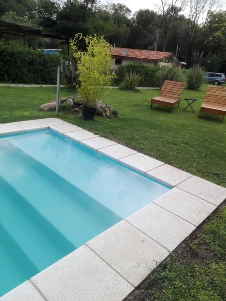 Cabina Sobre El Río - Cosquín