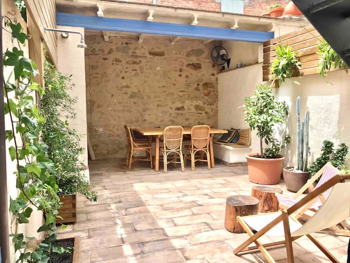 Una Casa Con Encanto En El Pueblo Medieval De Pals - Palafrugell