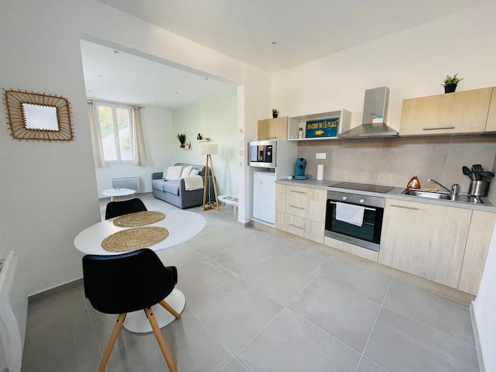 Studio Dans Maison Niçoise Avec Jardin Et Parking - Nice