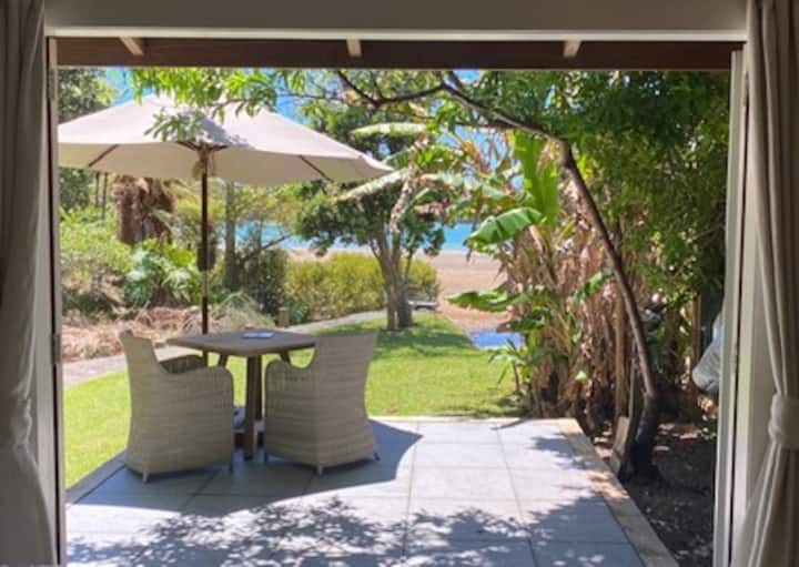 Tui Cottage, By The Sea - Russell