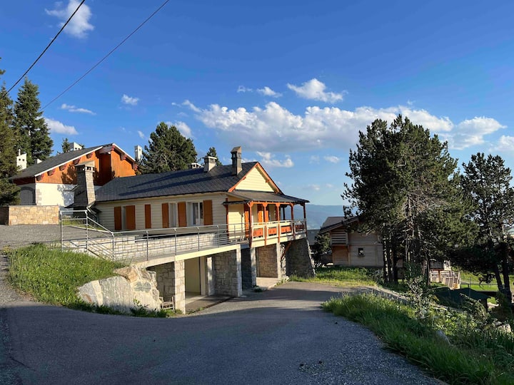 Chalet Rez-de-jardin De 75m2 Entièrement Rénové - Font-Romeu-Odeillo-Via