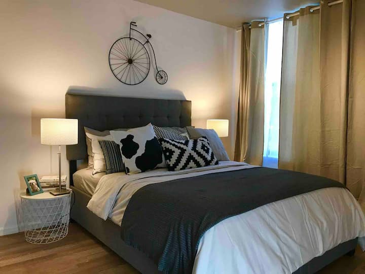 Wf Home Sweet Home - New City - Chicago