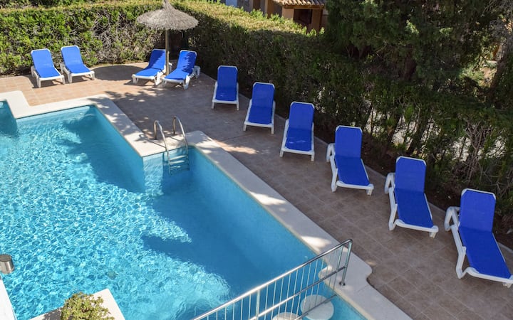 Villa Alexia Apts. 102. Gorgeous !, L/balc. Pool. - Port de Pollença