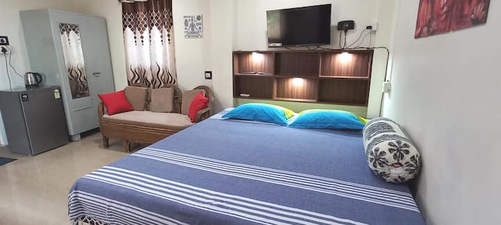 Om Shanti Garden Bungalow - Kolkata