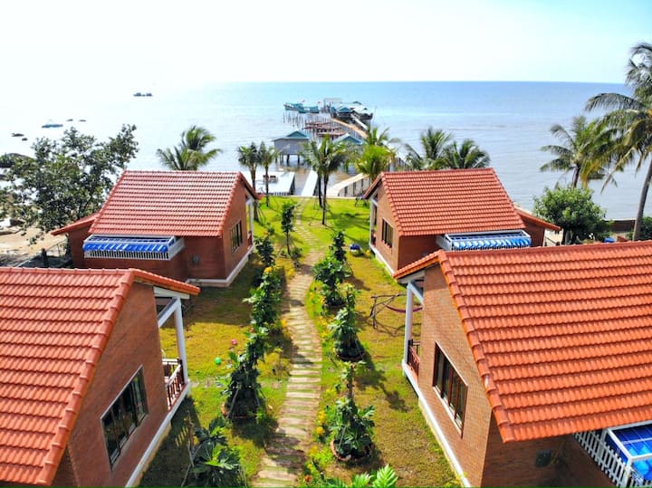 Lotus Home, Sunrise And Ocean View Onland Bungalow - Phú Quốc