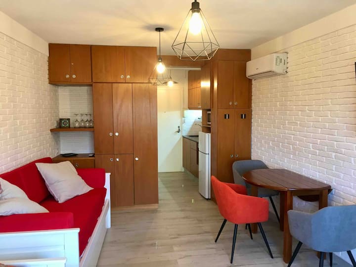 Cómodo Monoambiente, Con La Mejor Ubicación!!! - Punta del Este