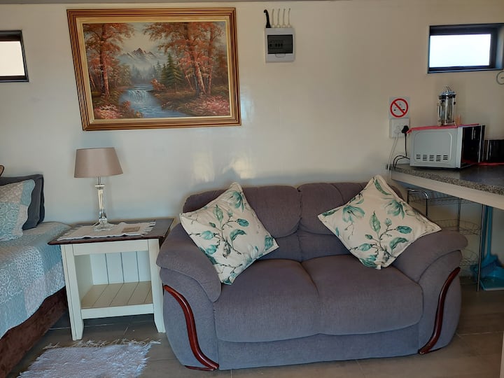 Garden Cottage - Winterton