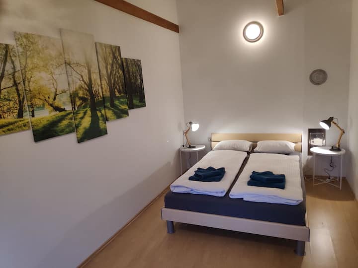 Cosy Apartment Near Uni/lkh - Graz