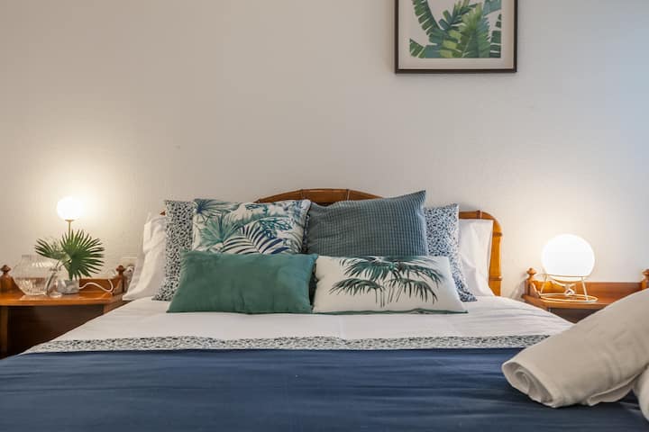 Sevilla Apartment Design. Centre Moderne - Seville, Spain