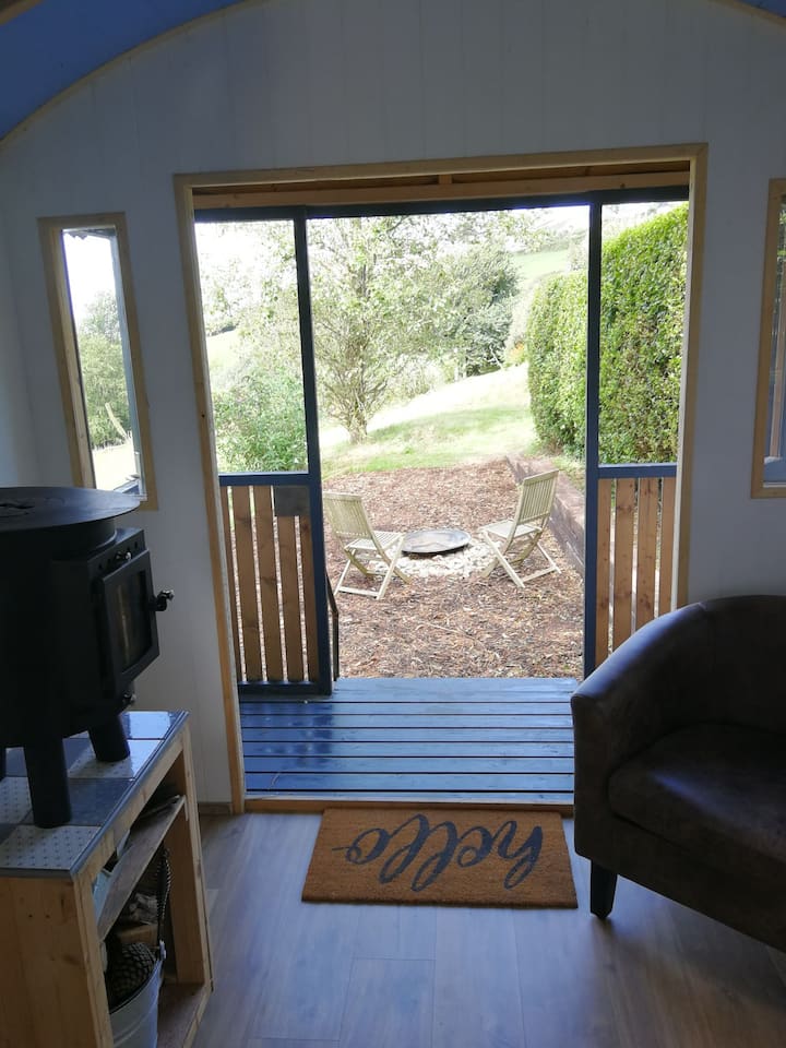 Wolf Valley- Star Gazing Shepherds Hut, Woolacombe - North Devon District