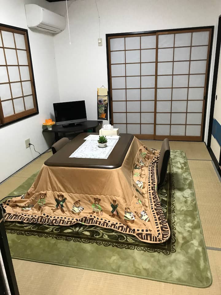 Family House一階和室熊本駅徒歩15分繁華街上下通徒歩8分・日本スタイル6畳×2  洋間1 - 熊本市