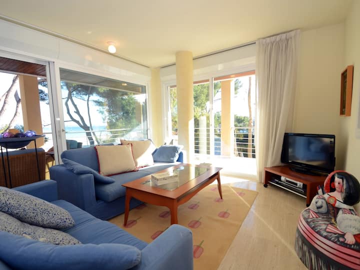 Minervas Dream Attic With Sea View-for Long Stays - Alcúdia