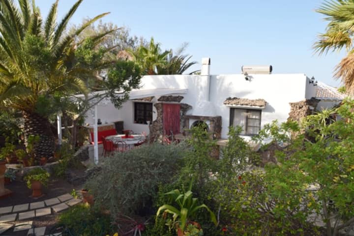 Finca 2, Quiet, Idyllic, Central - Fuerteventura
