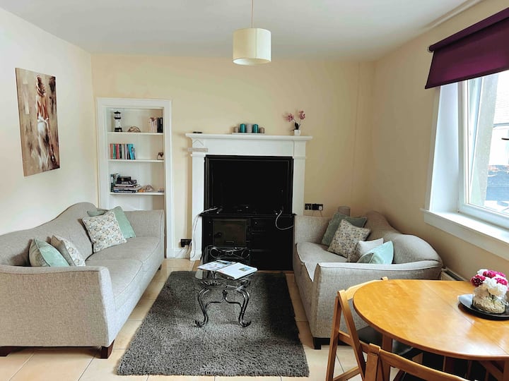 Beautiful, Light & Airy 3 Bed, Oban Town Centre (: - Oban