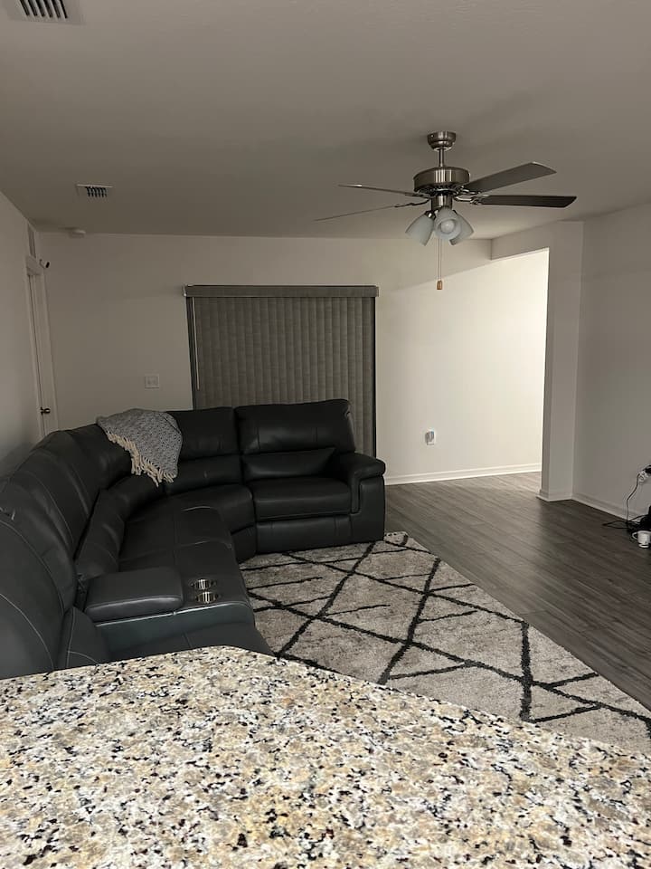 Relaxing 1 Bedroom - Lake Wales, FL