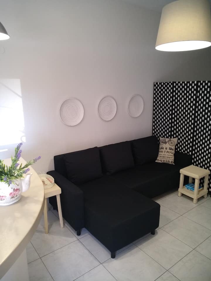 Cozy Studio - 1' Minute Walk From The Beach! - Chania