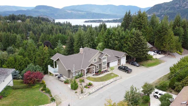 *Shuswap King Suite* Deluxe Kitchen*fireplace*deck - Blind Bay